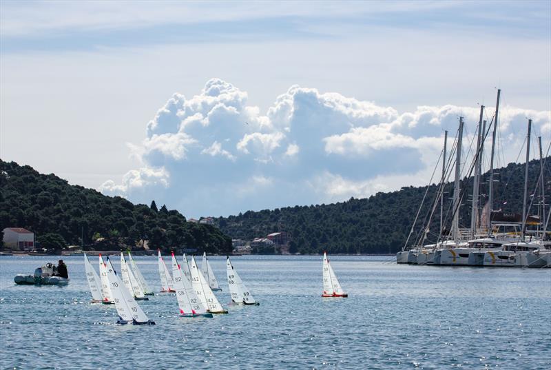 Record-breaking IOM Europeans in Croatia: 100 boats at the start in ...