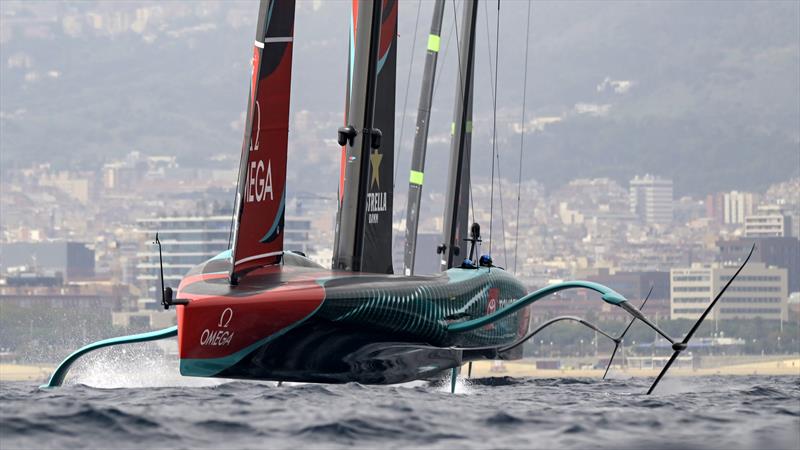 Tense and Tight Racing as Emirates Team New Zealand take fourth Louis ...