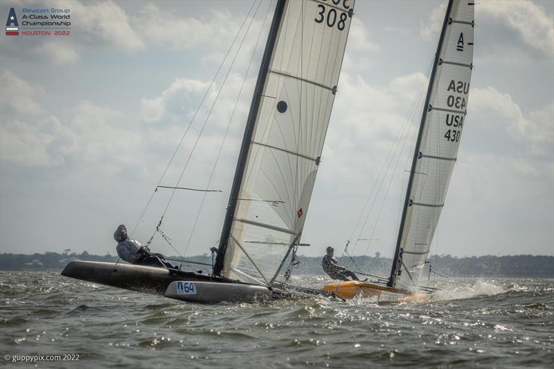 Warren Mitchell USA 308 battling Seth Herzon USA 430 in the Classic ...