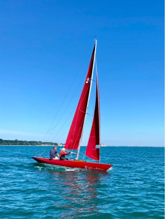 Sunshine and breeze for the Bembridge keelboats over the weekend