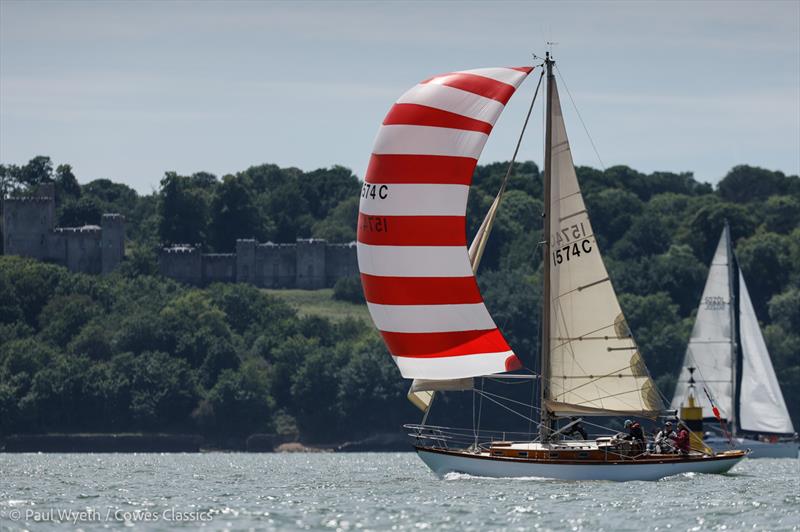Cowes Classics Regatta 2025 Day 2 - Sally of Kames,1 574C
