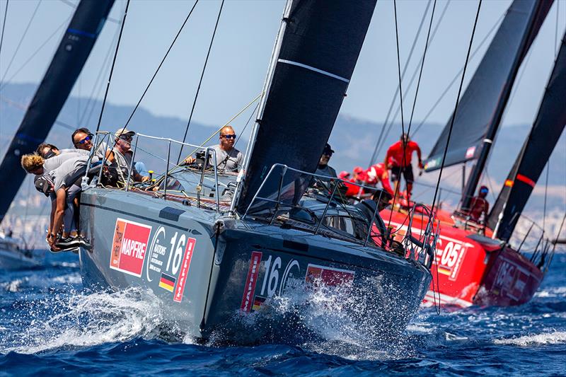 ClubSwan Racing teams play leading roles at 40 Copa del Rey MAPFRE