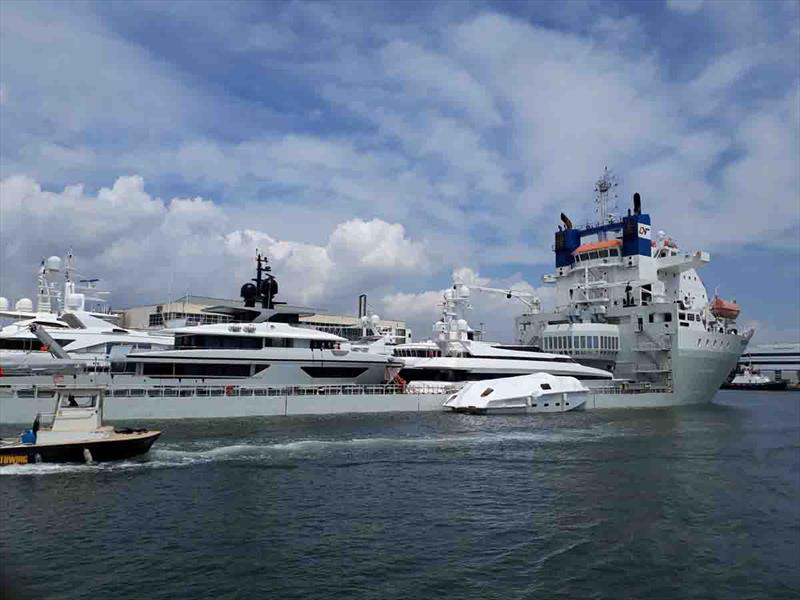 The Yacht Express in Miami