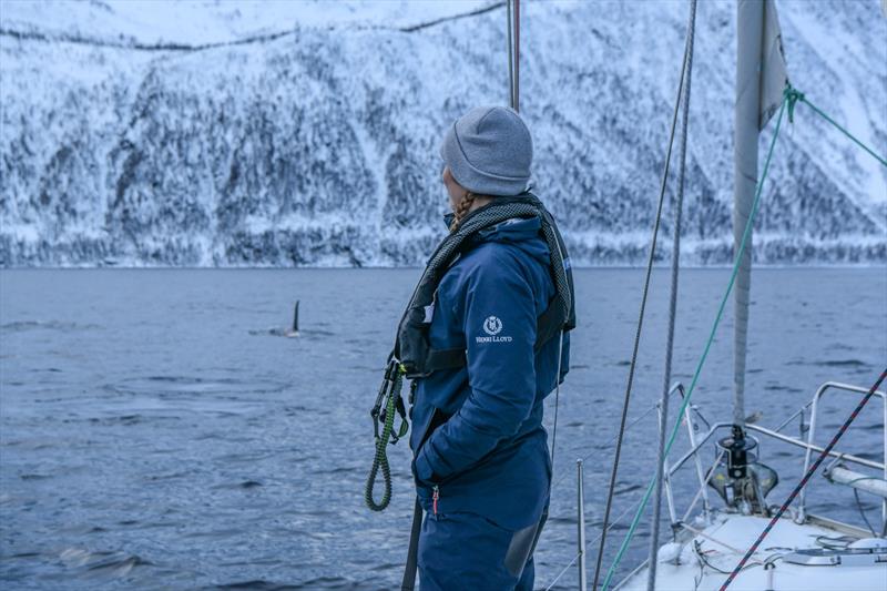 Henri-Lloyd supports Arctic Scientists on SV Barba