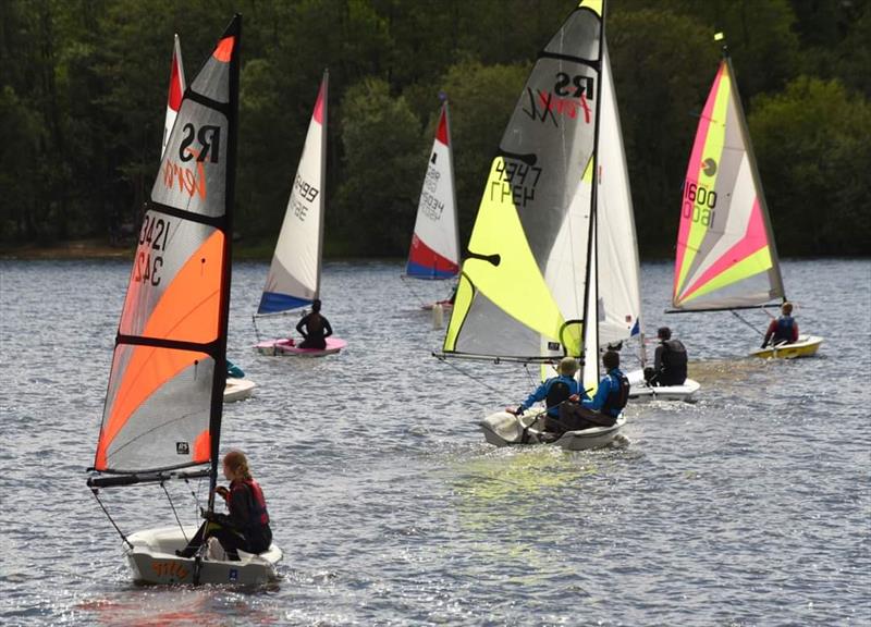 Derbyshire Youth Sailing at Combs