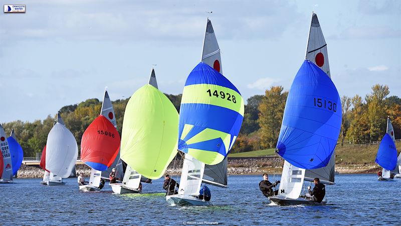 2022 Gul Fireball Inlands at Draycote