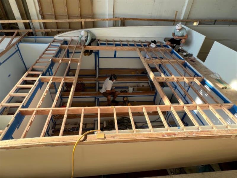 Hull #9 - Salon deck framing