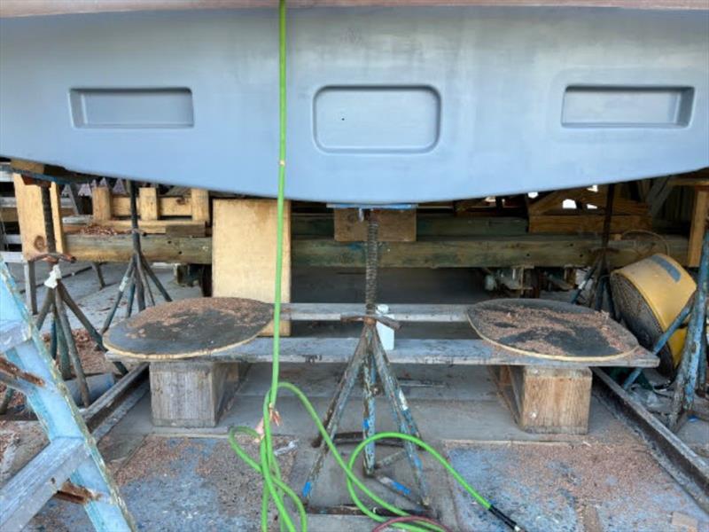 Hull #10 - Galvanic protection recesses