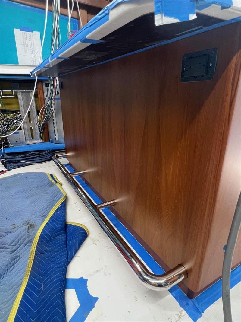 Hull #8 - Galley island foot rest