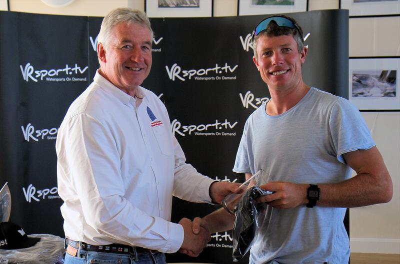 Stu Bithell, 1st newcomer in the VRsport.tv International Moth UK ...