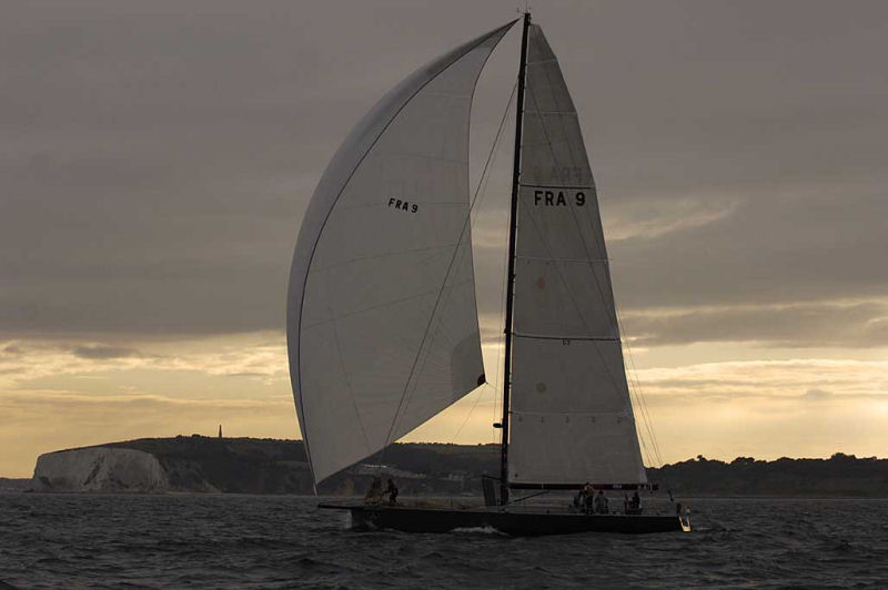 The Sevenstar Round Britain & Ireland Race sets off from Cowes