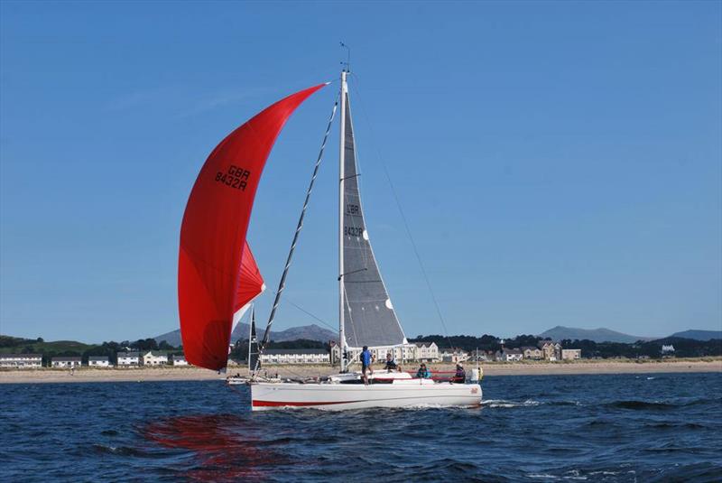 2 handed Jac-y-do take line honours in the second race of the ISORA ...