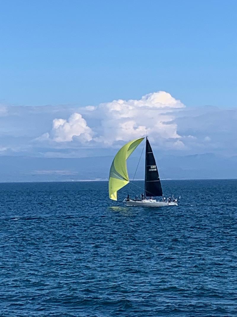 Jackknife approaching the finish in glorious sunshine in the third ...