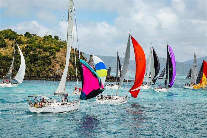 2025 Hamilton Island Race Week - Hamilton Island Yellow division off ...