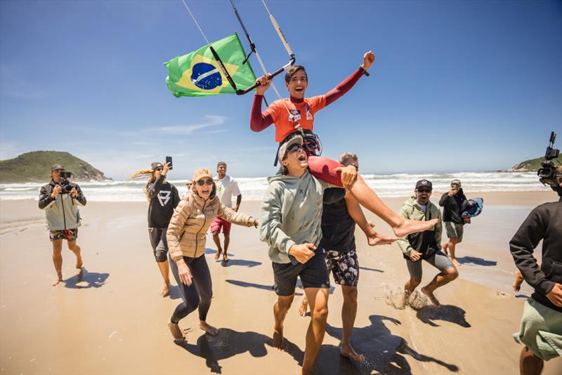 Copa Kitley GKA Kite-Surf World Cup Ibiraquera 2024 - Benetton lands ...