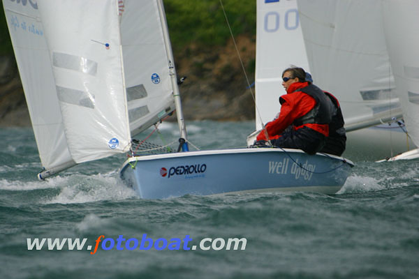 High wind racing in the Estuary for the Larks at Rock