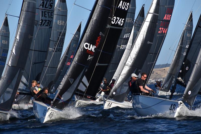 Top sailors chase Australian SB20 crown