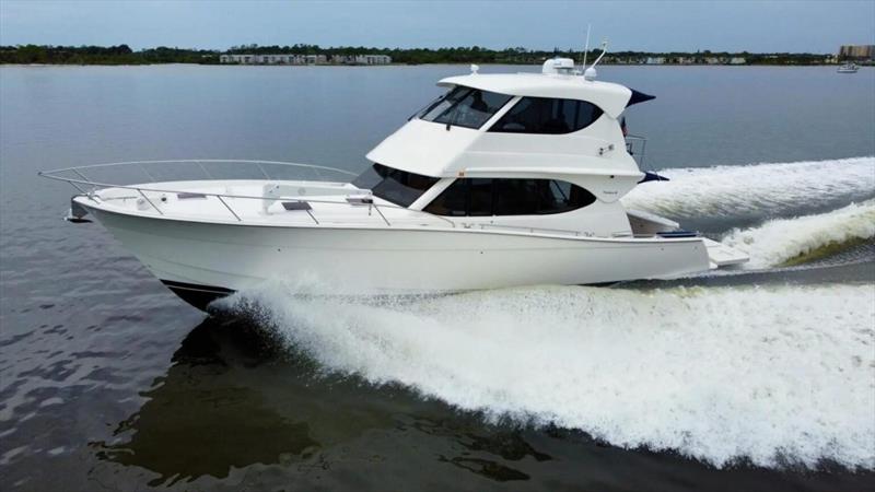 Maritimo M52