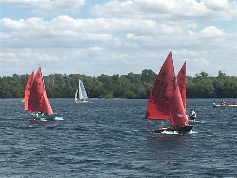 Mirror weekend at Hunts