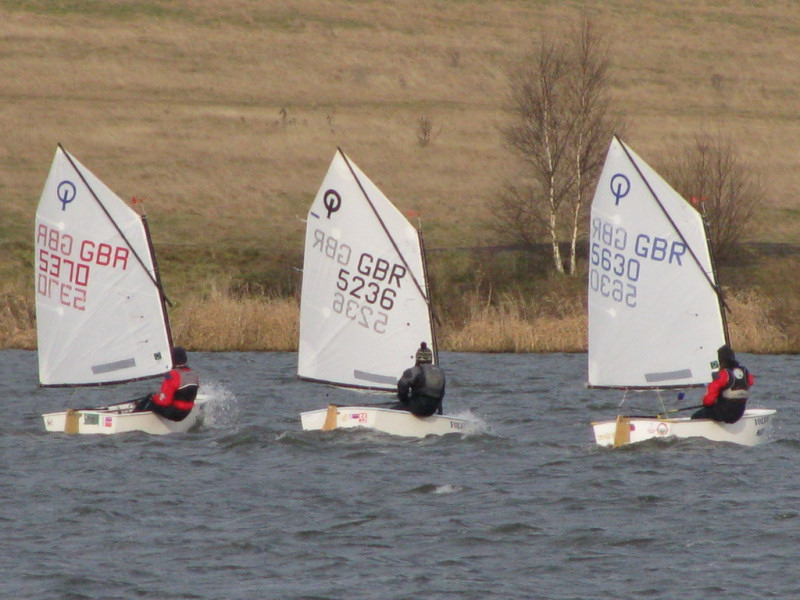 40 dinghies for the Leigh & Lowton Junior Winter Regatta
