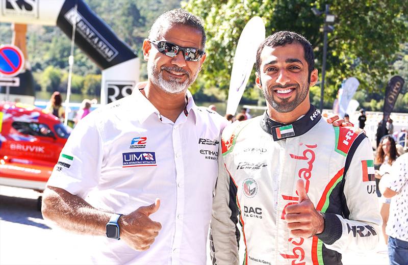 Team Abu Dhabi's Rashed Al Qemzi with radio man Nasser Al Dhaheri - UIM ...