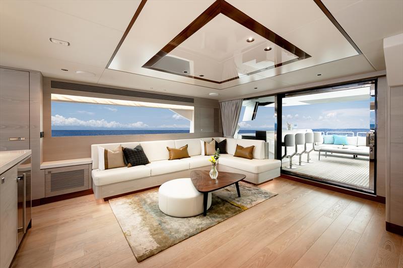 Horizon FD100 - Skylounge