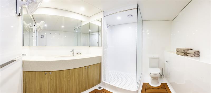 56m M/Y Charley 2 catamaran Explorer / Support Yacht - Master Ensuite St