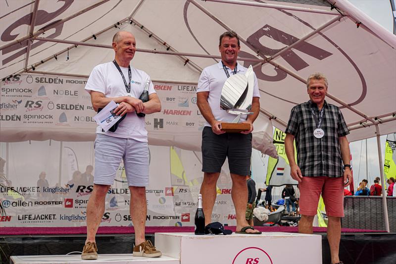 RS100 Champions podium