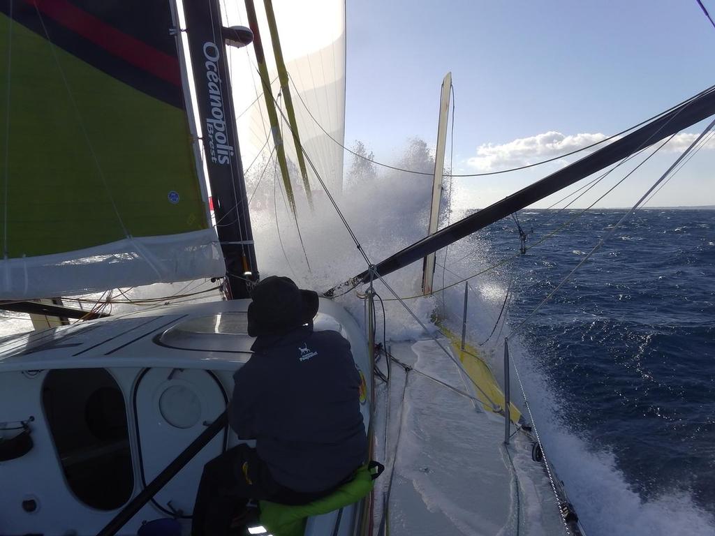 2014 - 2015 Barcelona World Race - Parallel lines, parallel lives