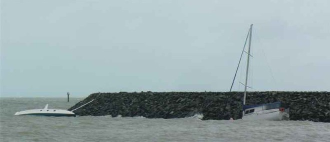 Devastation at Airlie Beach and Cannonvale