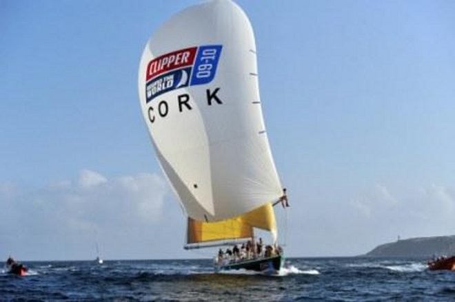 Clipper 09-10 - Emotional Cork crew leads fleet into Ireland