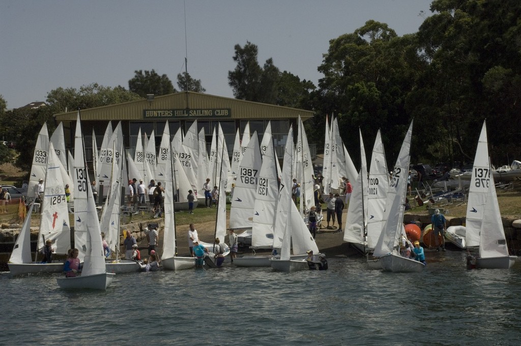 Flying 11 season - Sprints Ignite Youth Sailing Regatta Season 10/11