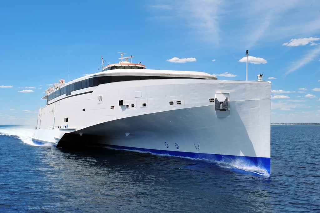 Austal trimaran wins Endeavour Award