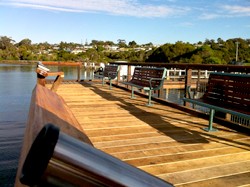 Reconstruction of fisheries jetty at Mallacoota