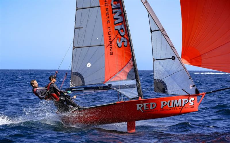A dramatic finish to NSW 16ft Skiff Championship