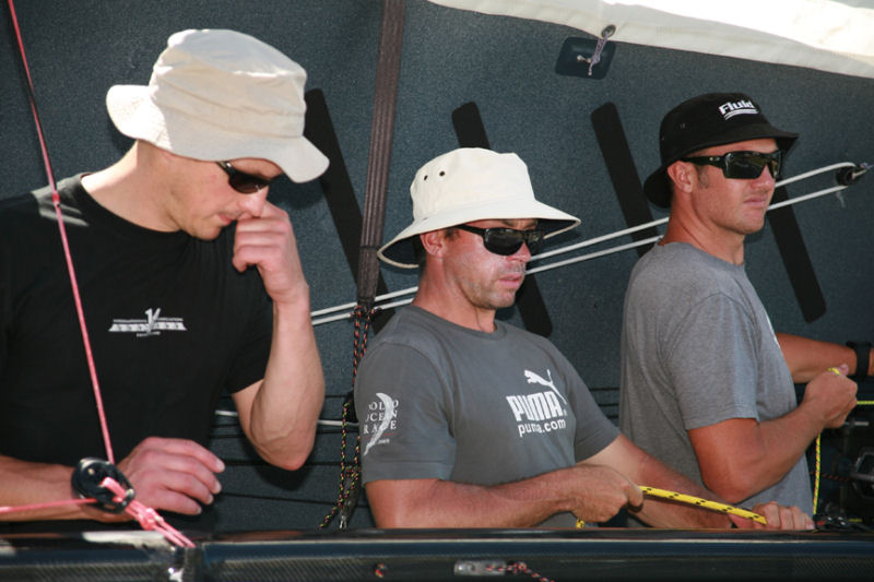 Rob Greenhalgh, Dan Johnson and Phil Harmer working on Benny/PSP Aust ...