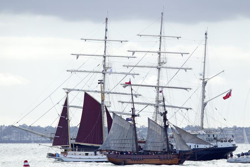Tencious (back), SV Alexander Stewart (red sail) Enterprize (front) in ...