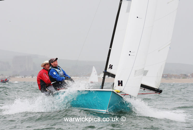 Bill and Lisa Whitney finish second at the Shoreham Wayfarer open