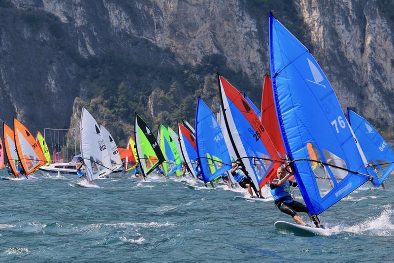 Record entries for The Windsurfer class European Championships at ...