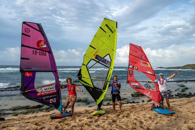 Windsurf Y Playa Exótica Windsurfing | SURF