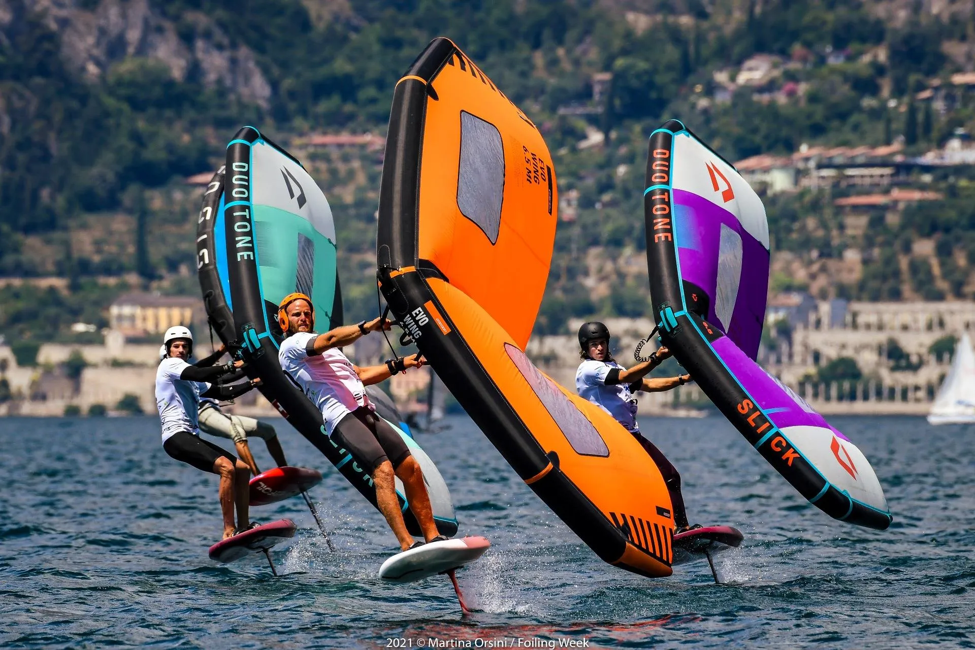 19 classes set for Foiling Week Pensacola 2025 – XS Sailing