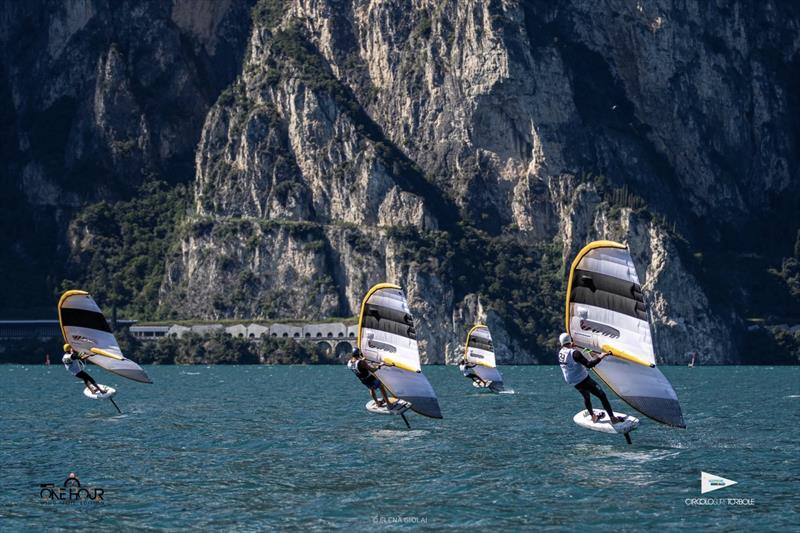 Alessandro José Tomasi triumphs at the RRD One Hour Wingfoil 2025 at ...